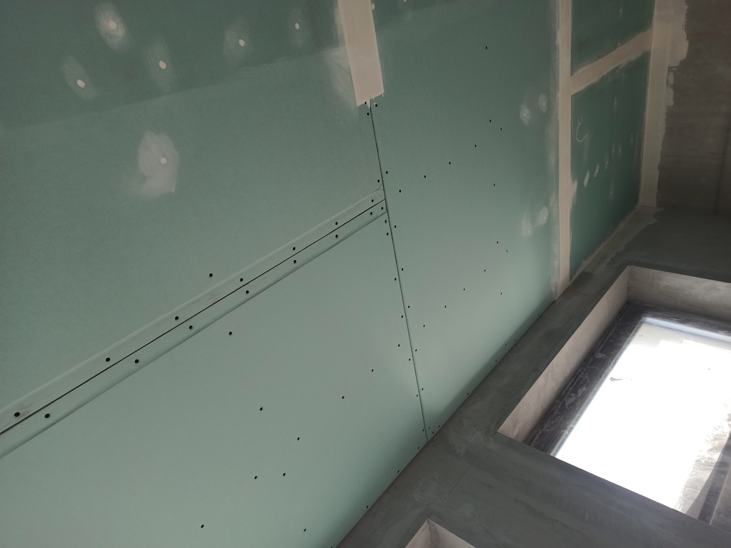 Шпаклевка гипсовая Knauf Унихард высокопрочная безусадочная 20 кг ...